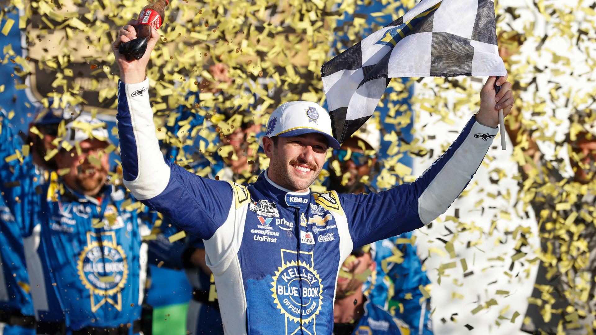Chase Elliott steals Kansas Speedway race in wild NASCAR overtime ...