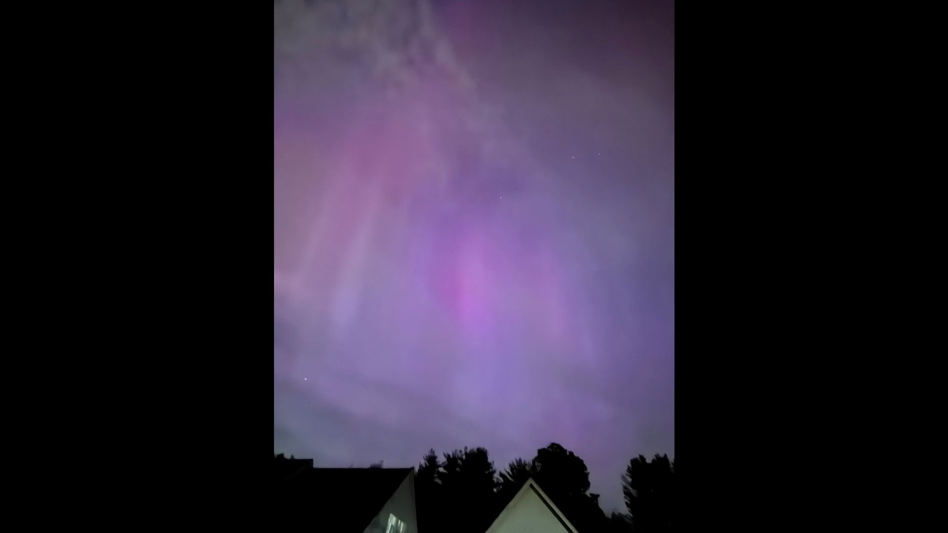 Hoosiers share stunning photos of the northern lights Friday | wthr.com