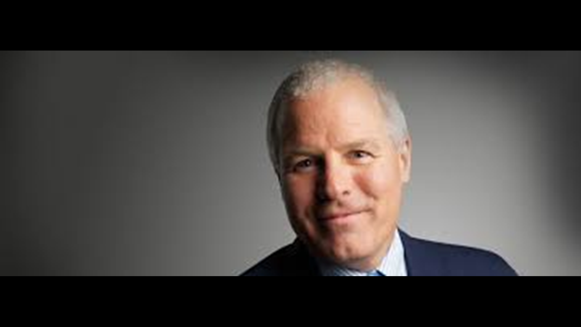 Board extends contract for Valparaiso president to 2021 | wthr.com