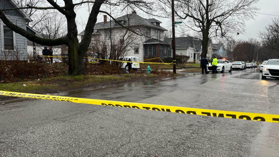 Arsenal Tech student fatally stabbed on Indy's near east side; boy ...