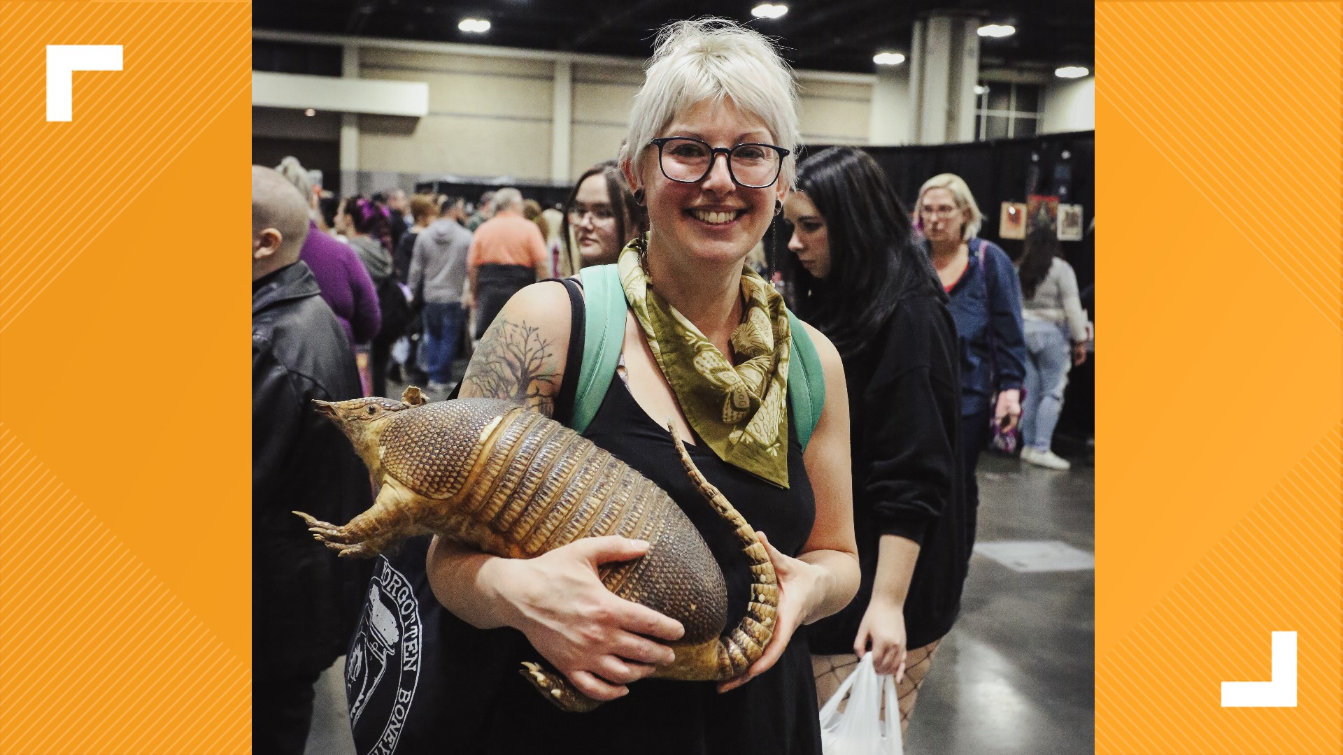 PHOTOS: Oddities and Curiosities Expo | wthr.com