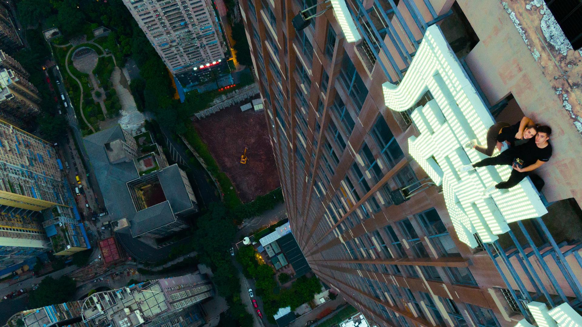 Documentary filmmaker previews 'Skywalkers: A Love Story' | wthr.com