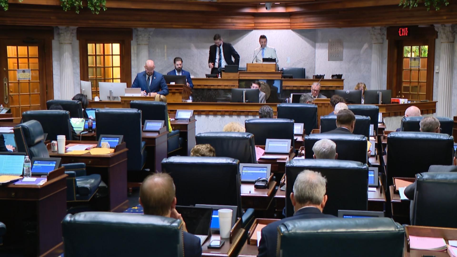 Indiana Senate says "no" on redistricting | Crossroads Politics | Nov ...