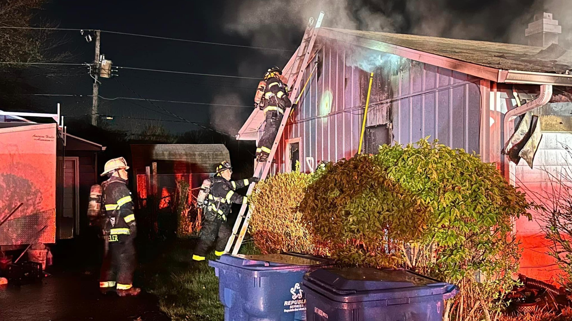 Far east Indianapolis fire displaces 4 adults, 1 child | wthr.com
