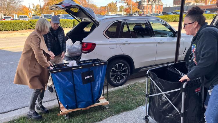 Hundreds of donations sent to Indianapolis HVAF after fire | wthr.com