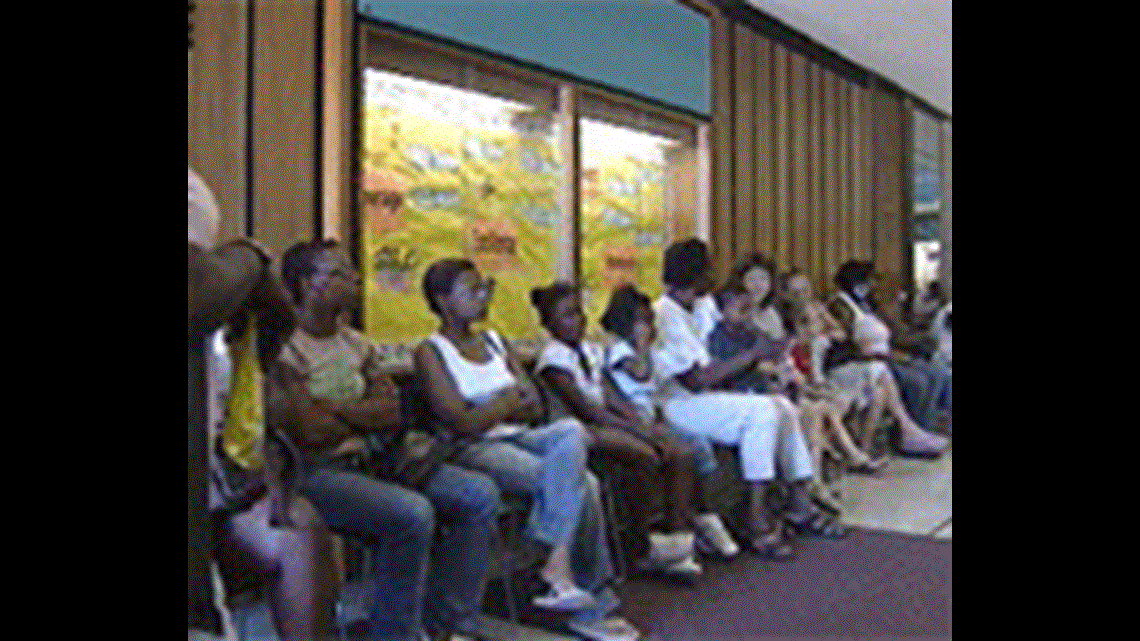 IPS students head back to school | wthr.com