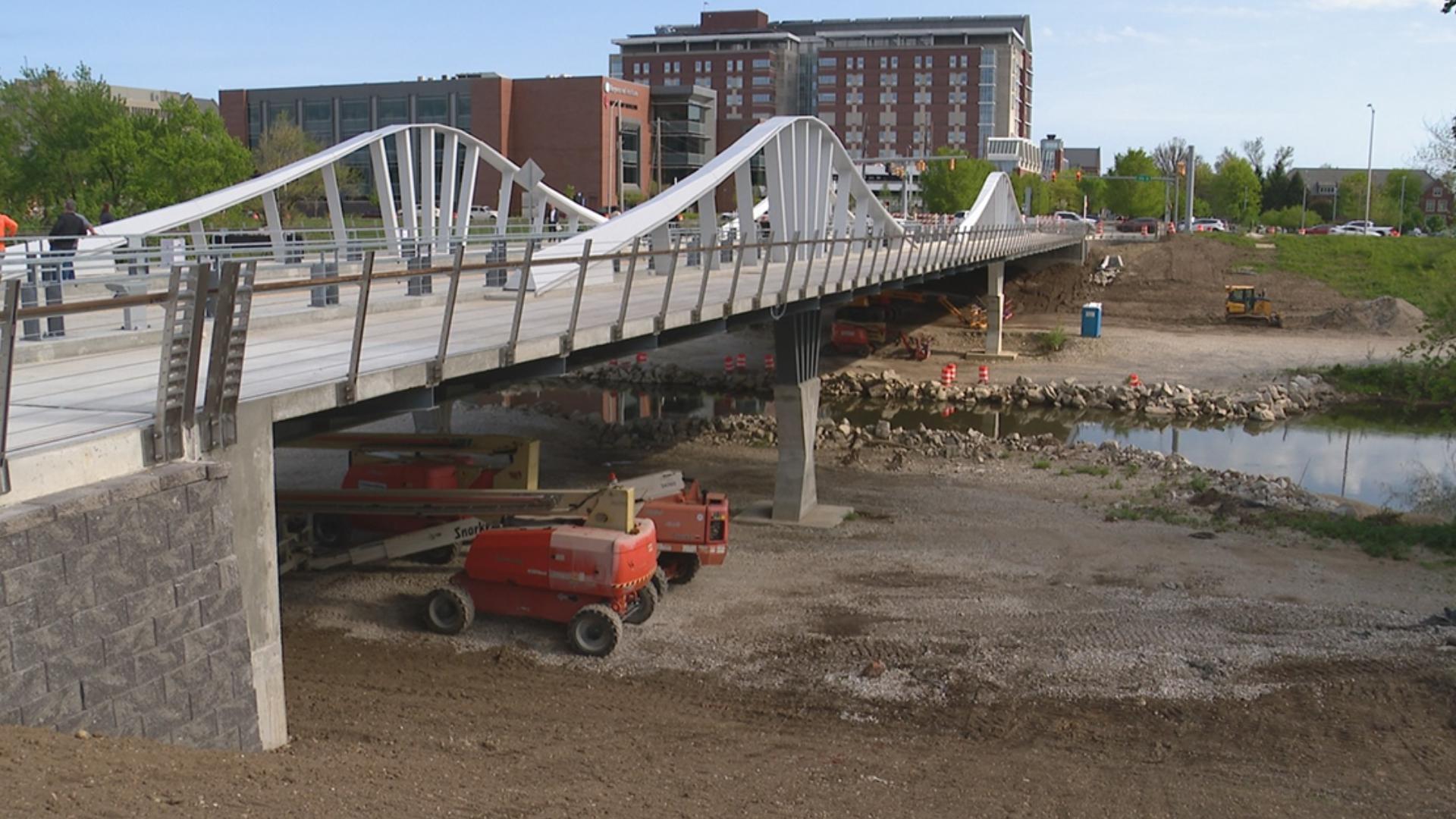New Indianapolis bridge prioritizes pedestrians and cyclists | wthr.com