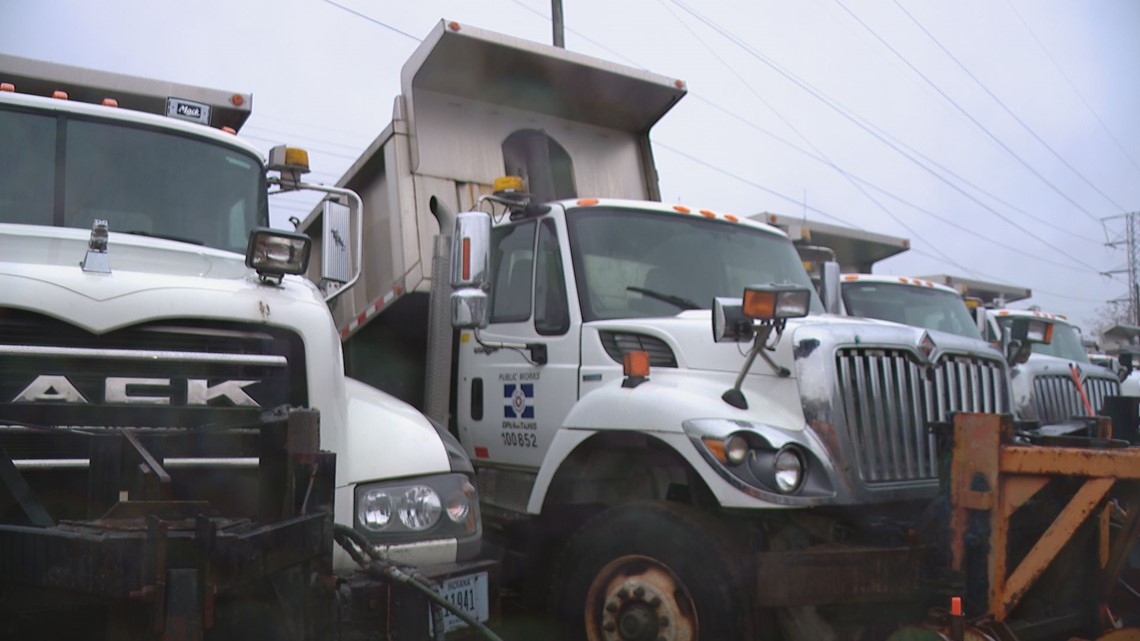 DPW deploys dozens of trucks, personnel ahead of weekend storm | wthr.com