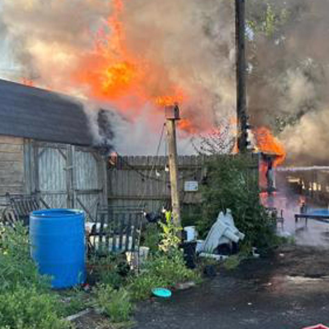 Firefighters battle tiki bar fire in Martinsville | wthr.com