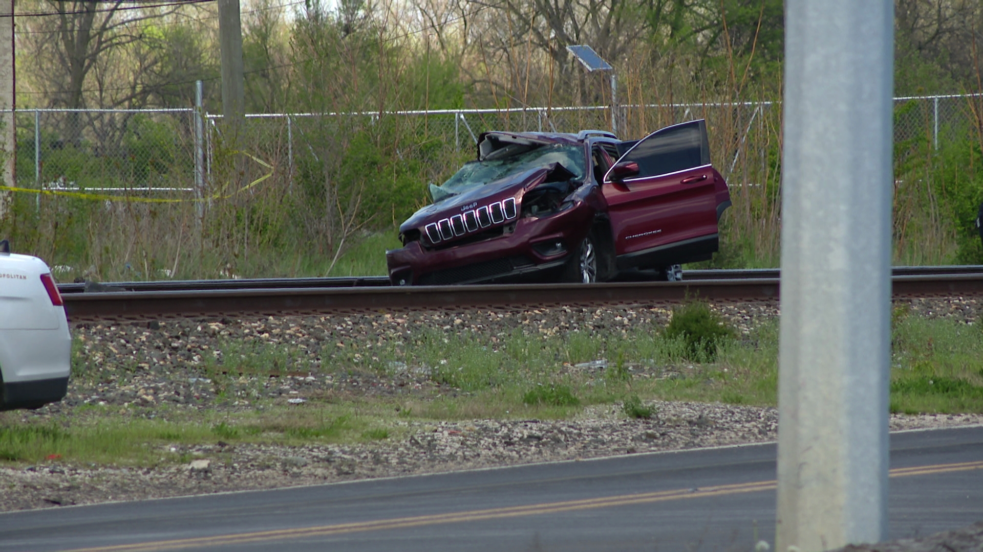 Jeep, train crash on the east side of Indianapolis | wthr.com