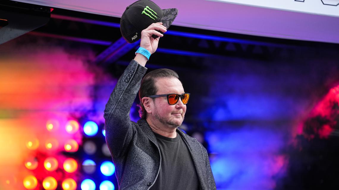 Kurt Busch, Harry Gant and Ray Hendrick inducted into NASCAR Hall of ...