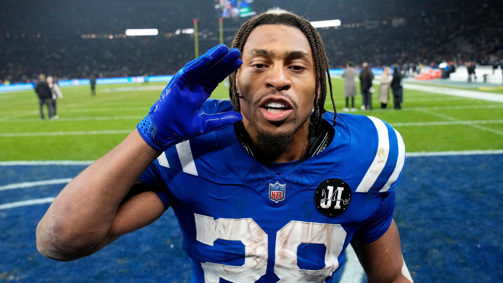 Colts are rolling again after another dazzling performance from ...