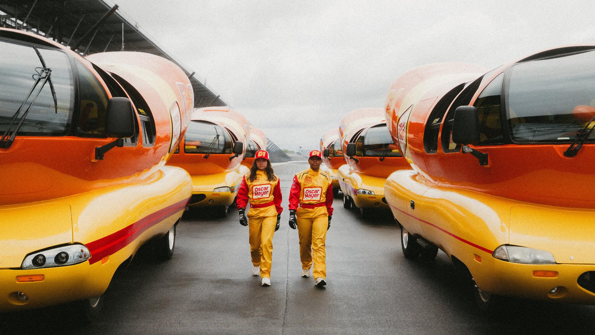 Wiener 500: Oscar Mayer Wienermobiles race at IMS | wthr.com