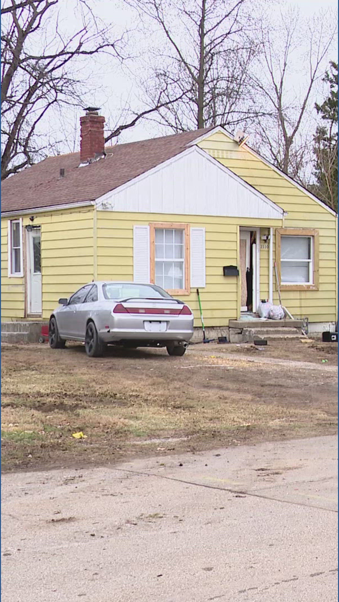 Multiple police agencies raid home on Indy’s near northeast side | wthr.com
