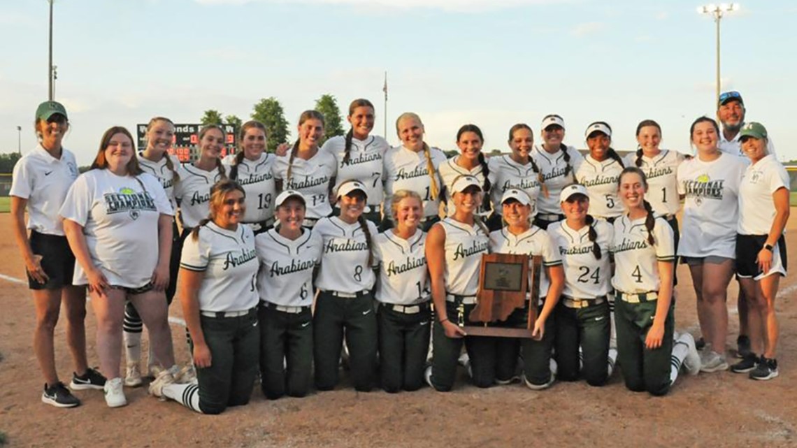 Pendleton Heights wins softball regional with comeback win | wthr.com