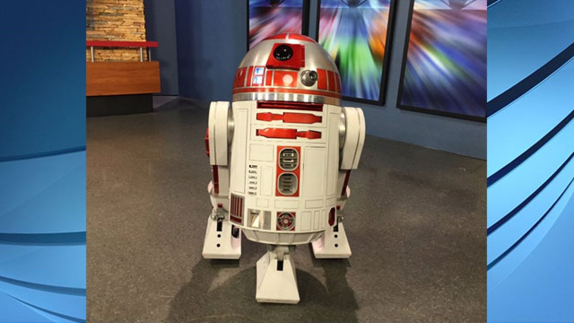 Meet R2-M5, Hamilton County's resident droid! | wthr.com