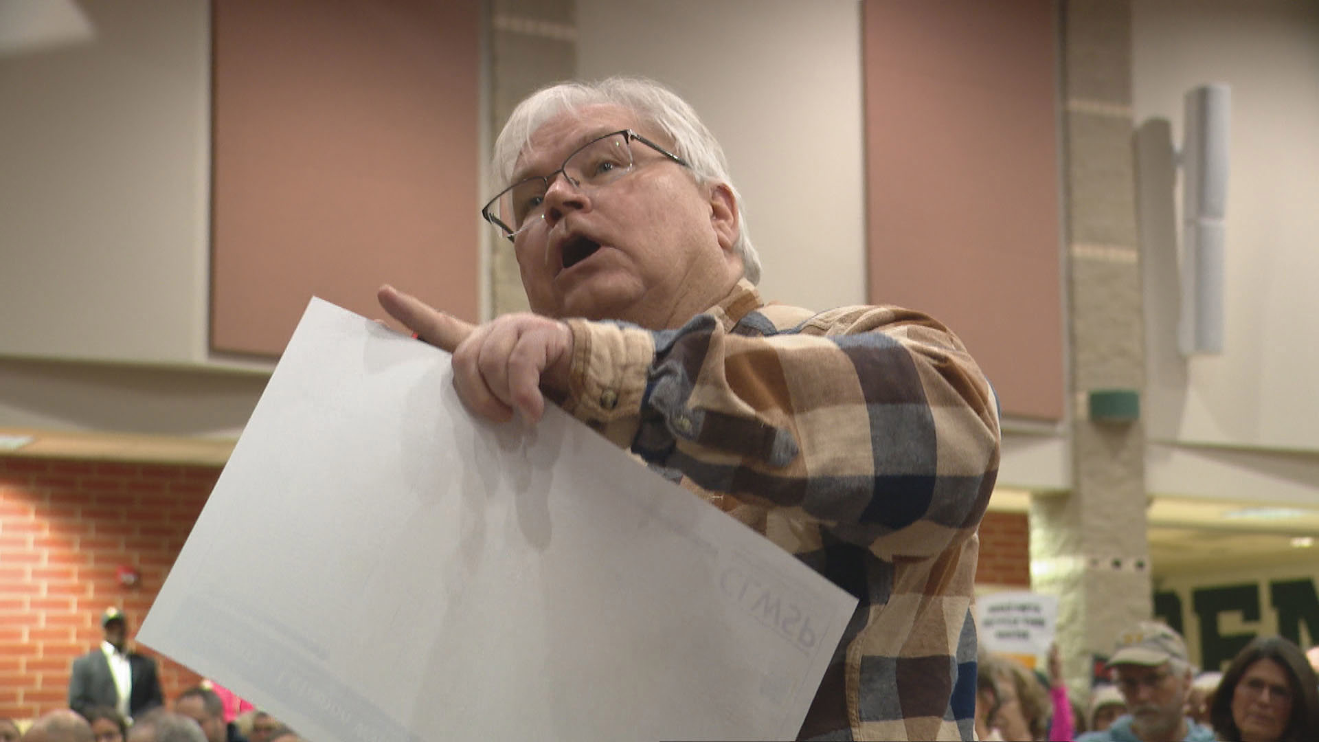 Residents, utilities face off in community meeting over LEAP water ...