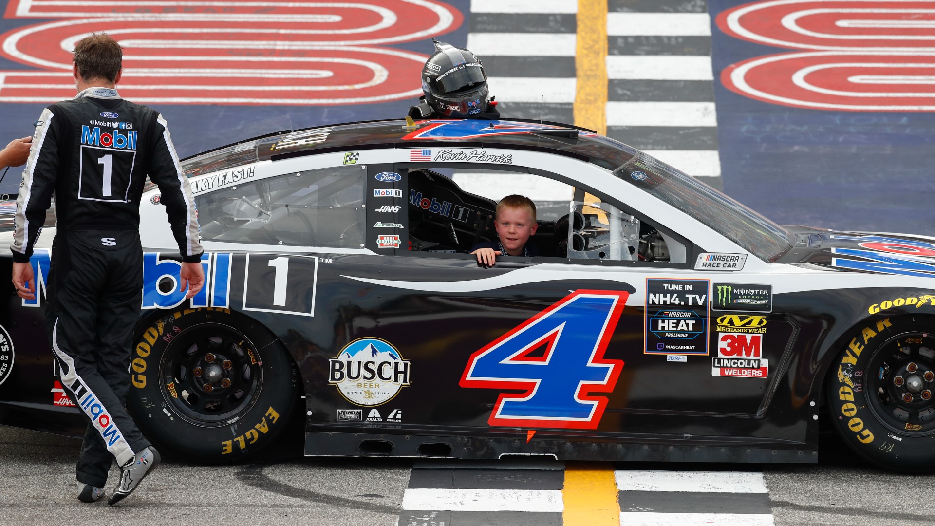 Kevin Harvick heads into final race of NASCAR career looking toward ...