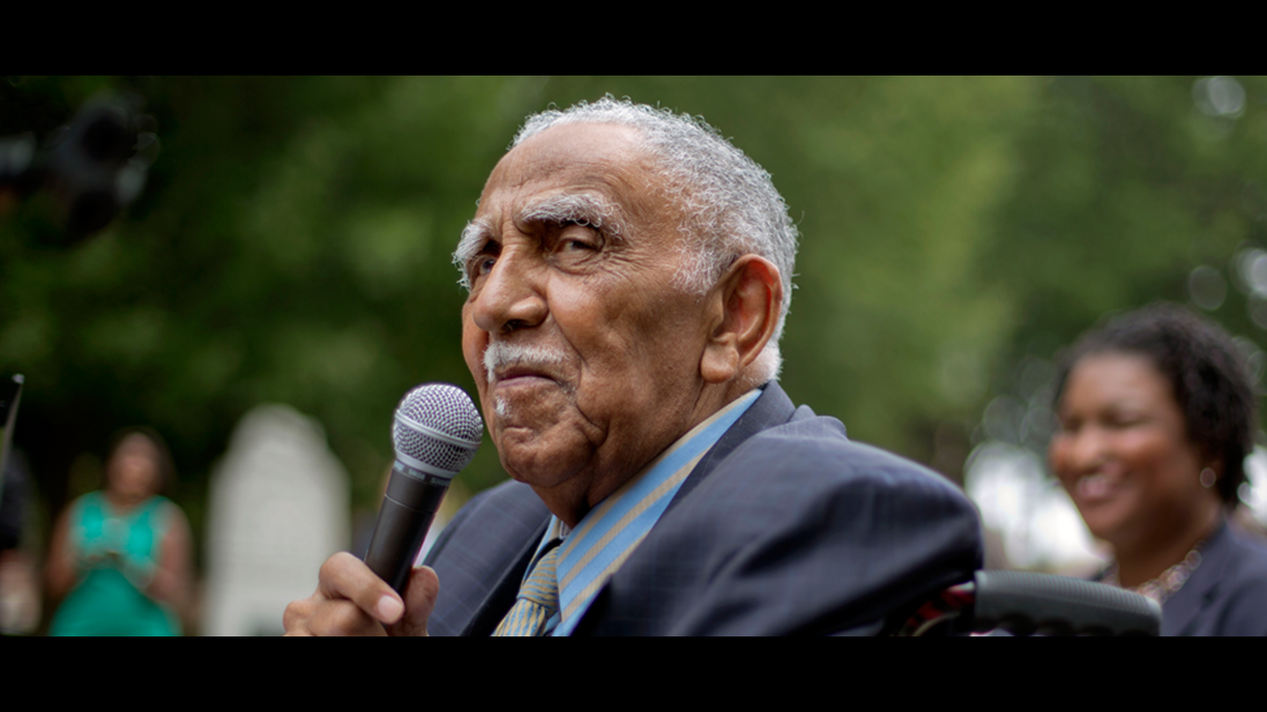 Joseph Lowery, civil rights leader and MLK aide, dies at 98 | wthr.com