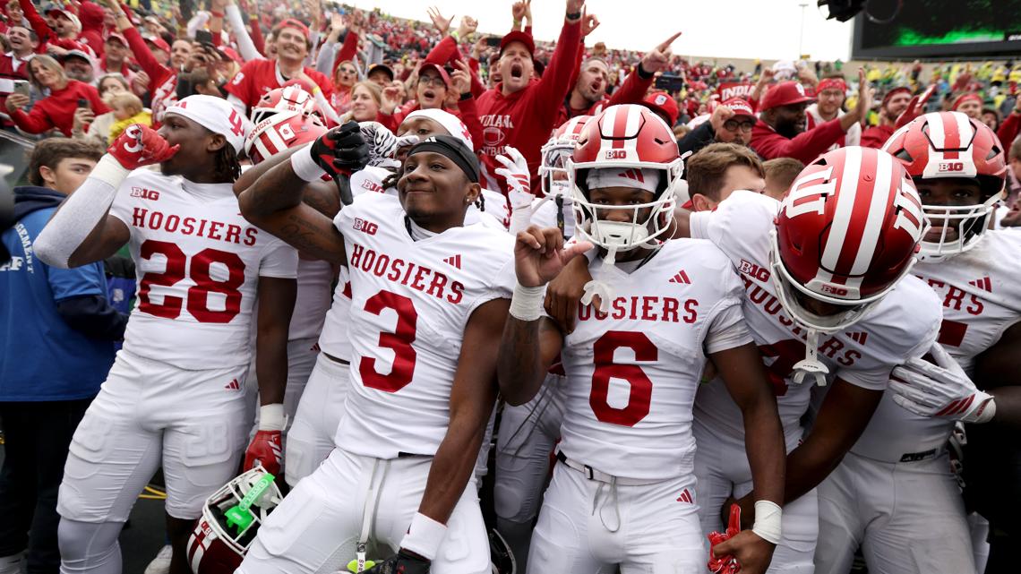 Cignetti taking a business-as-usual approach for #3 ranked Hoosiers ...