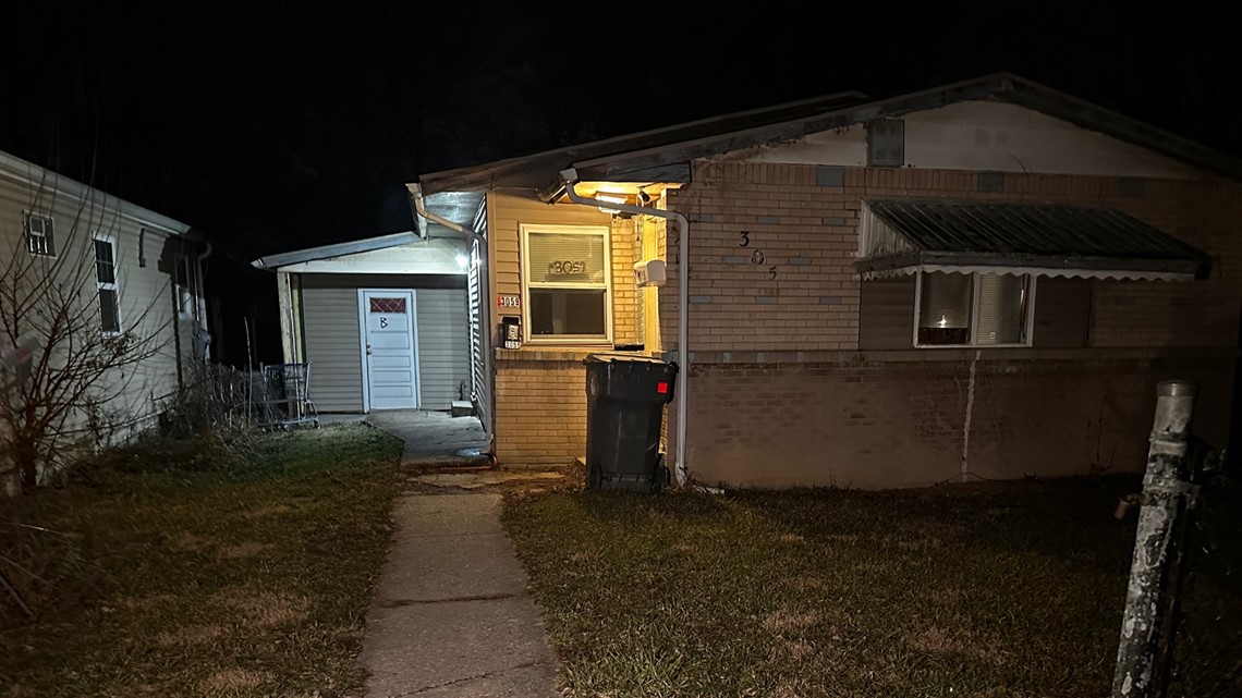 Man says he was robbed by two armed men inside Indianapolis home | wthr.com