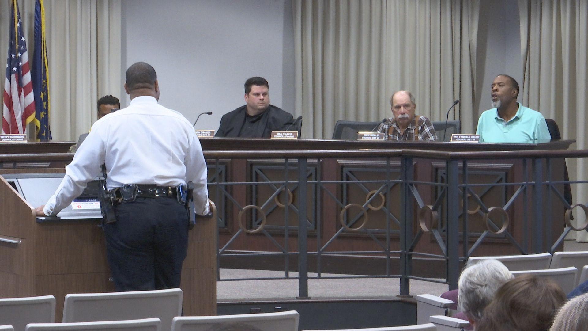 Lawrence council, police facing tough cuts in budget bind | wthr.com