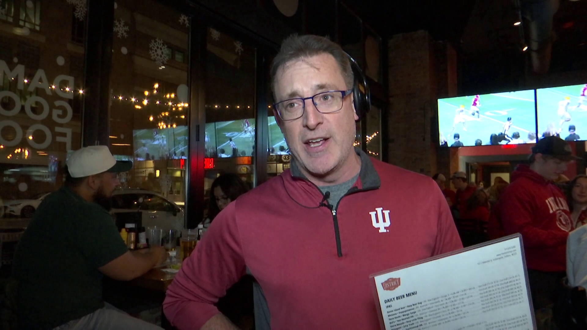 IU fans hold Curt Cignetti look-alike contest at the District Tap in ...