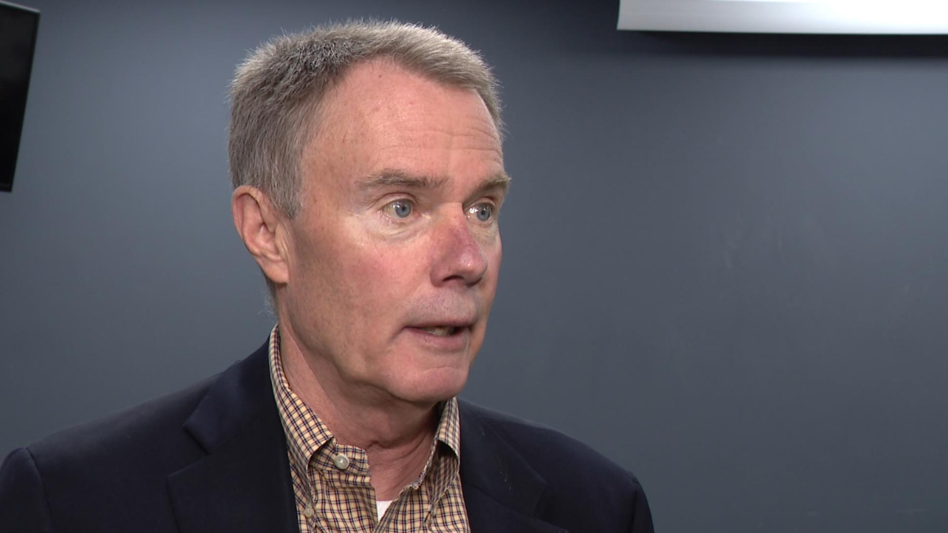 Indy mayor Hogsett speaks about proposal to make city's curfew hours ...