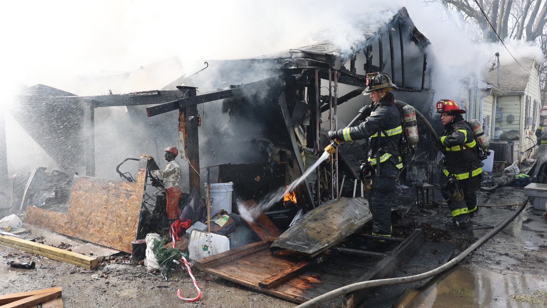 11 people, 18 animals displaced by east Indianapolis fire | wthr.com