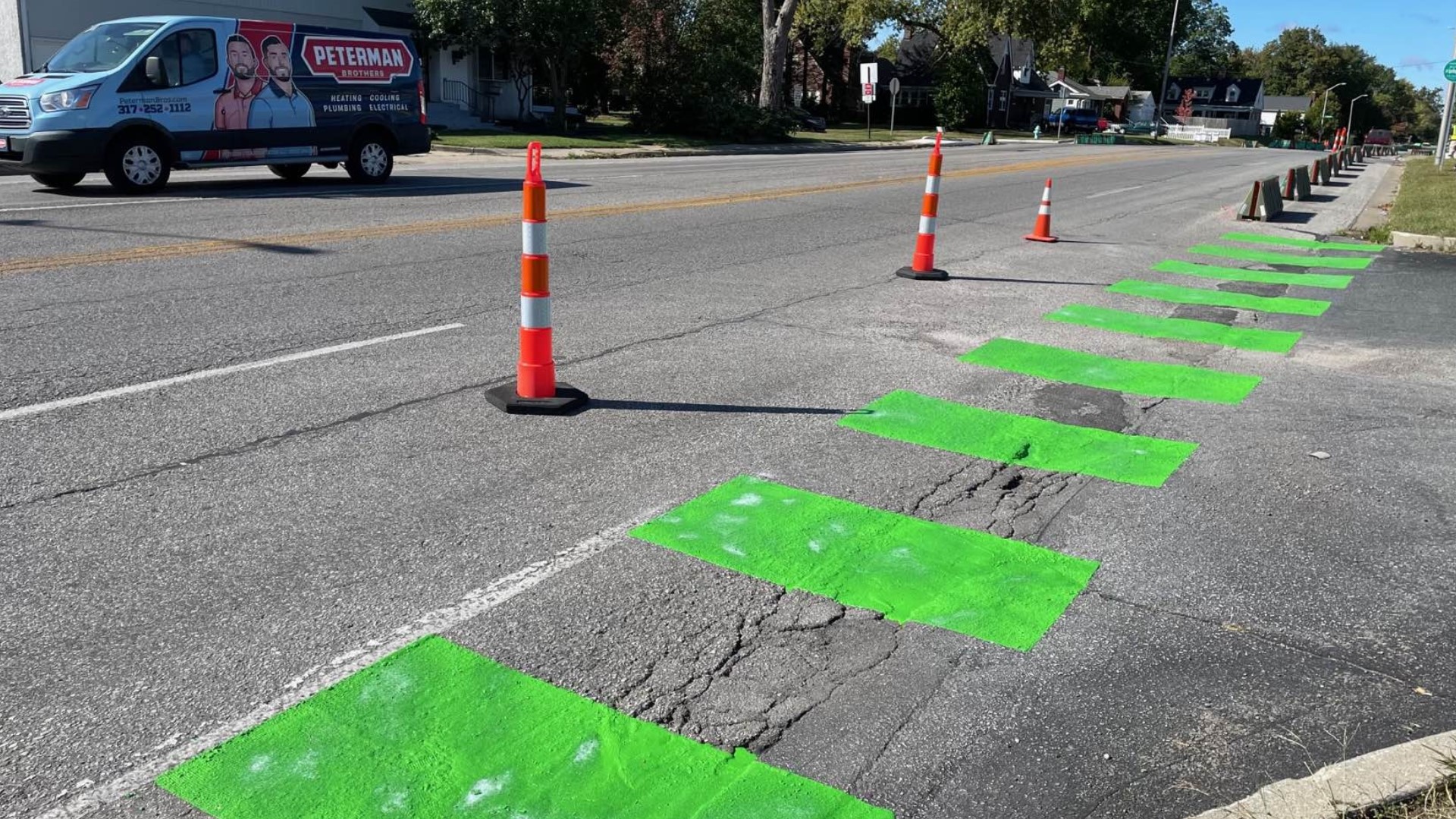 Community Heights neighborhood installs new bike lanes | wthr.com