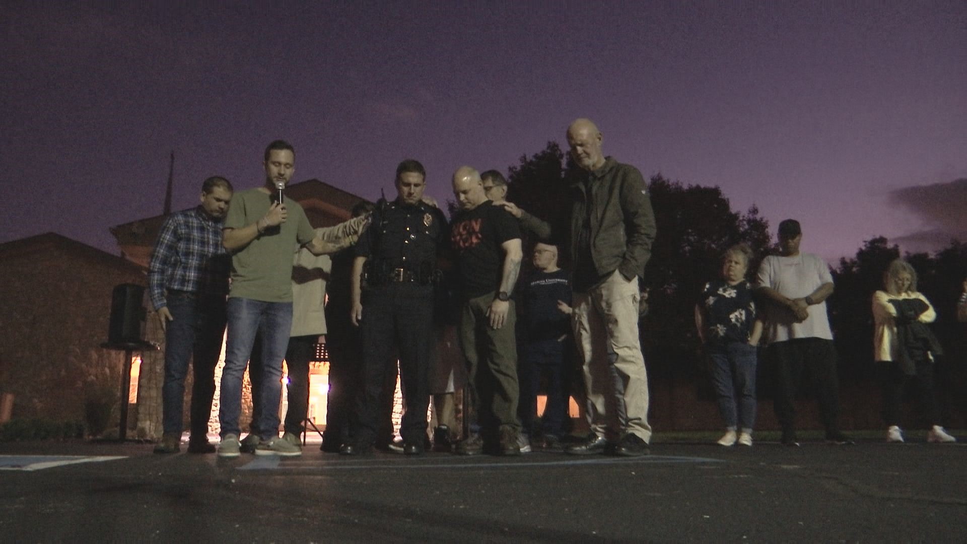 Church gathers to pray for peace in Indianapolis | wthr.com