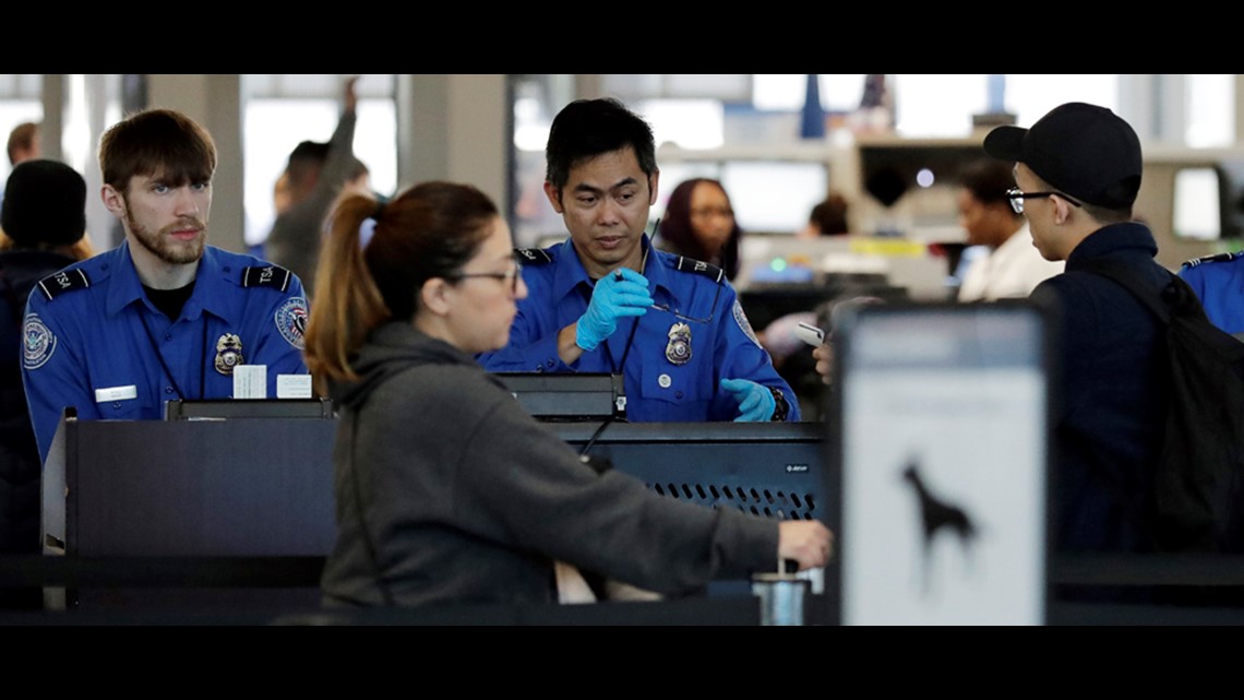 Airports seeing rise in security screeners calling off work | wthr.com