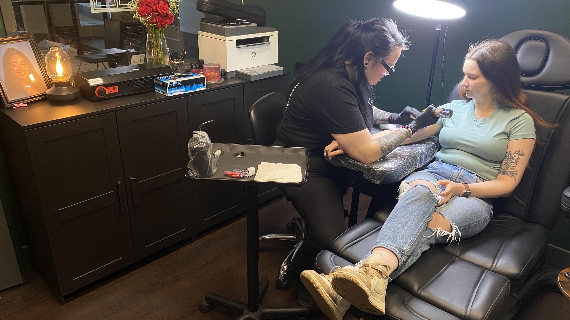 'Pink Ink' tattoos honor Hailey Buzbee's legacy | wthr.com
