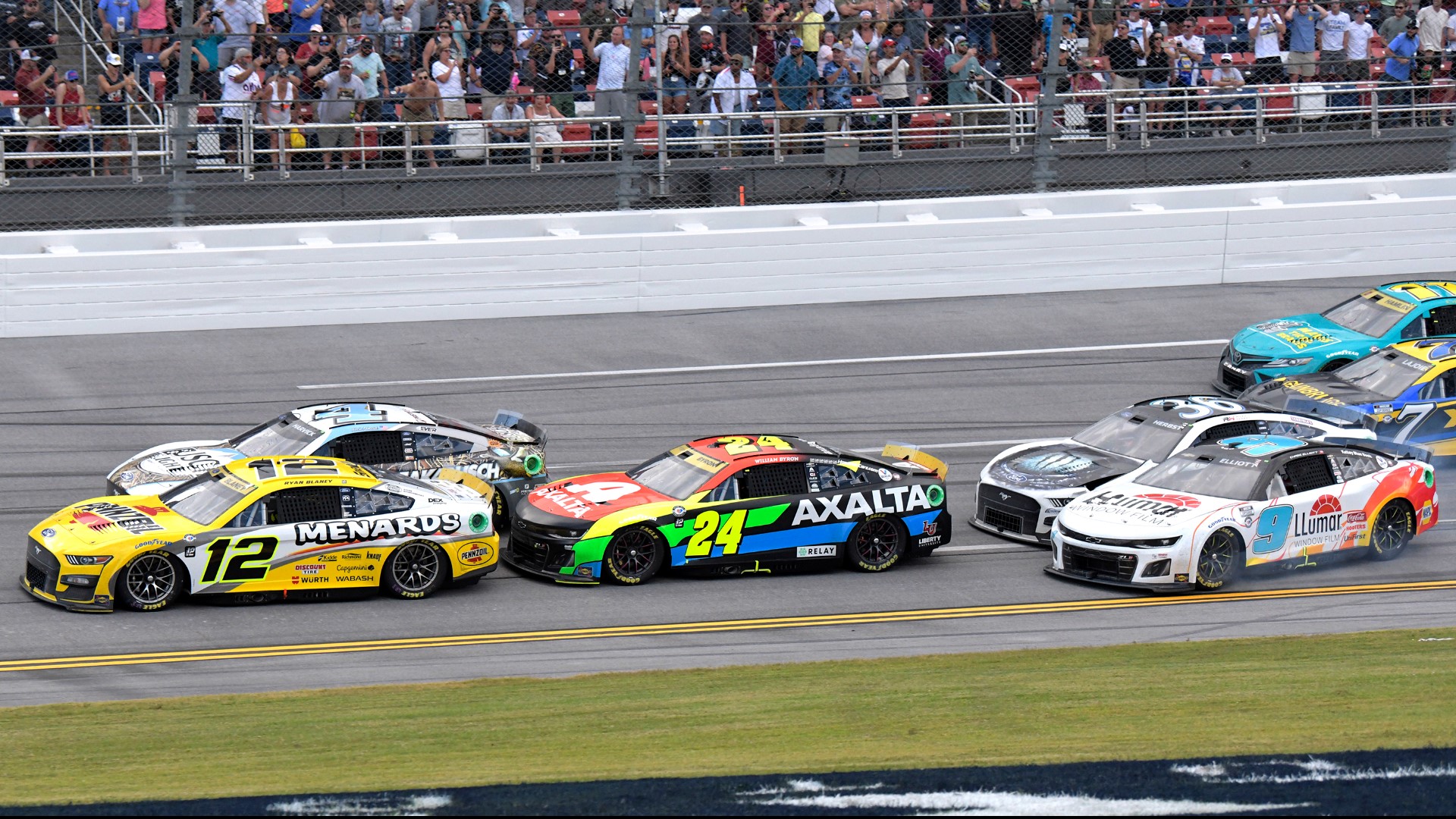 Ryan Blaney wins Talladega in photo finish over Kevin Harvick | wthr.com