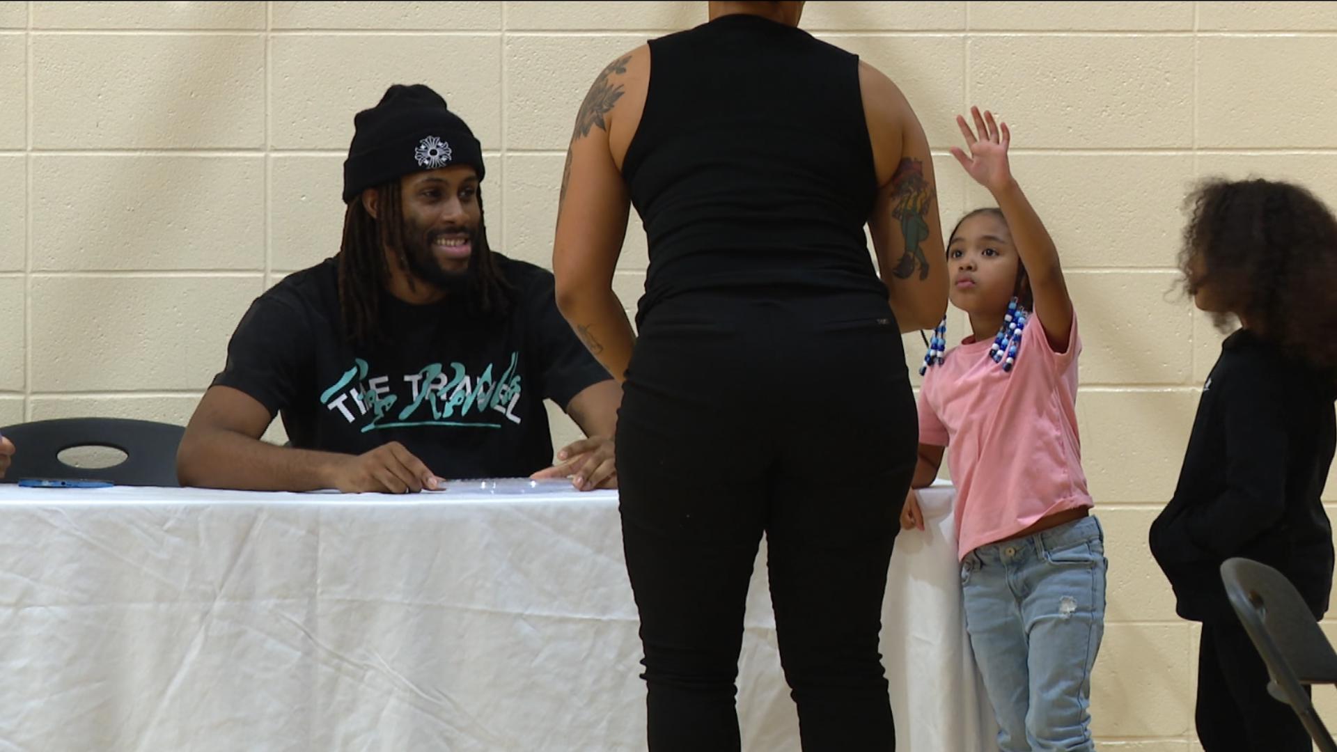 Pacers F Isaiah Jackson hosts shopping spree, dinner for Boys & Girls ...
