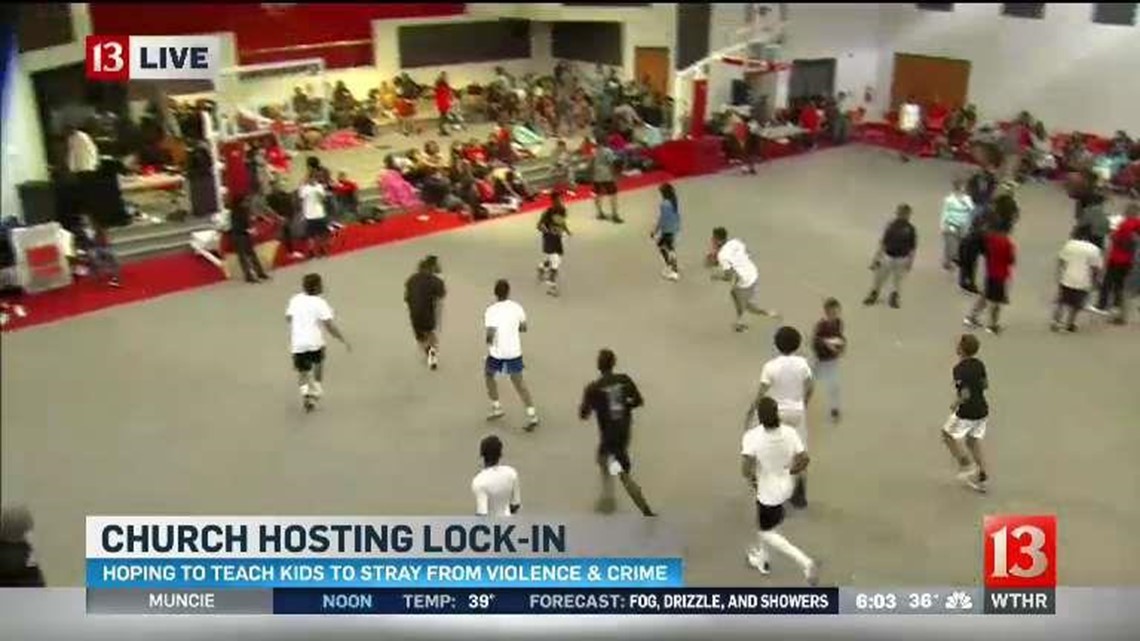Well-attended overnight teen lock-in part of MLK Day activities | wthr.com