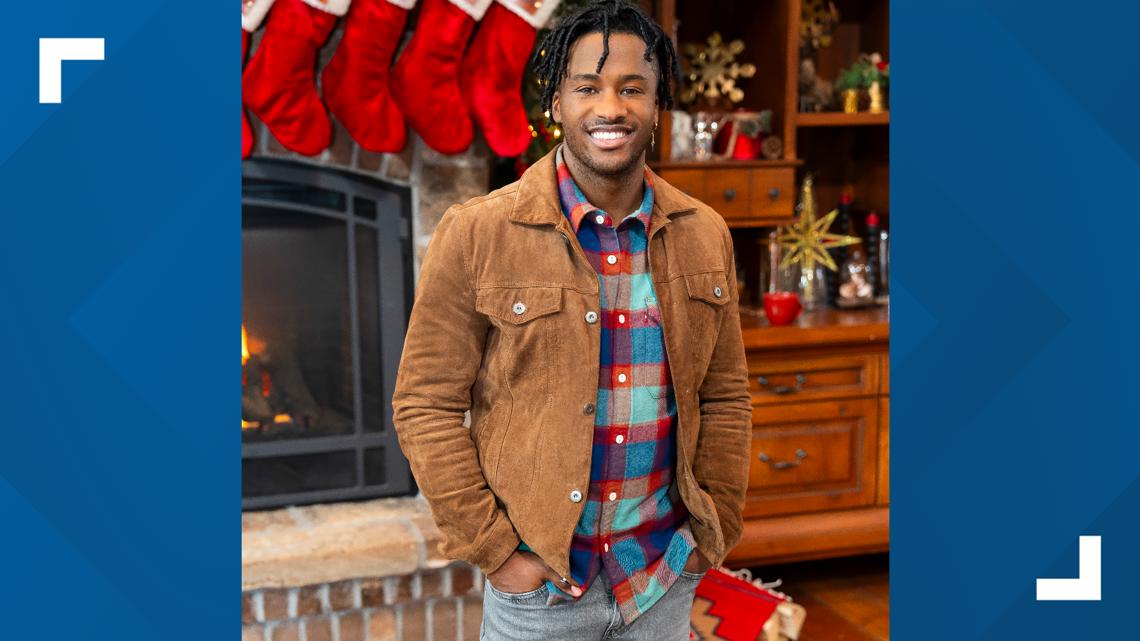 Jonathan Bennett, cast preview 'Finding Mr. Christmas' | wthr.com