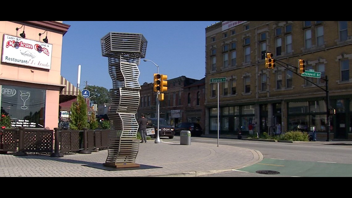 Artist Don Gummer, Meryl Streep's husband, unveils sculptures around ...