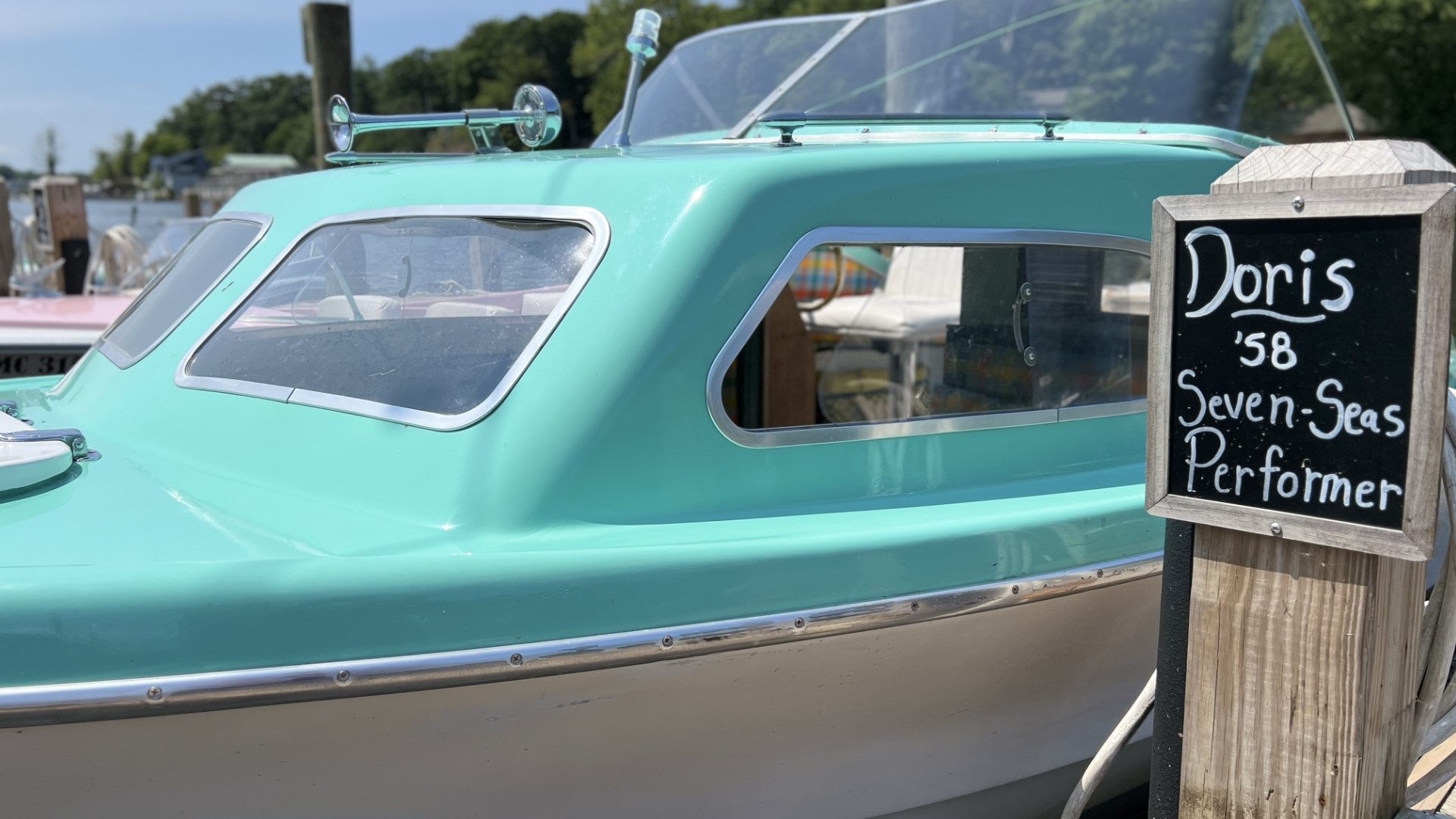 Retro Boat Rentals & The Old Boathouse | wthr.com