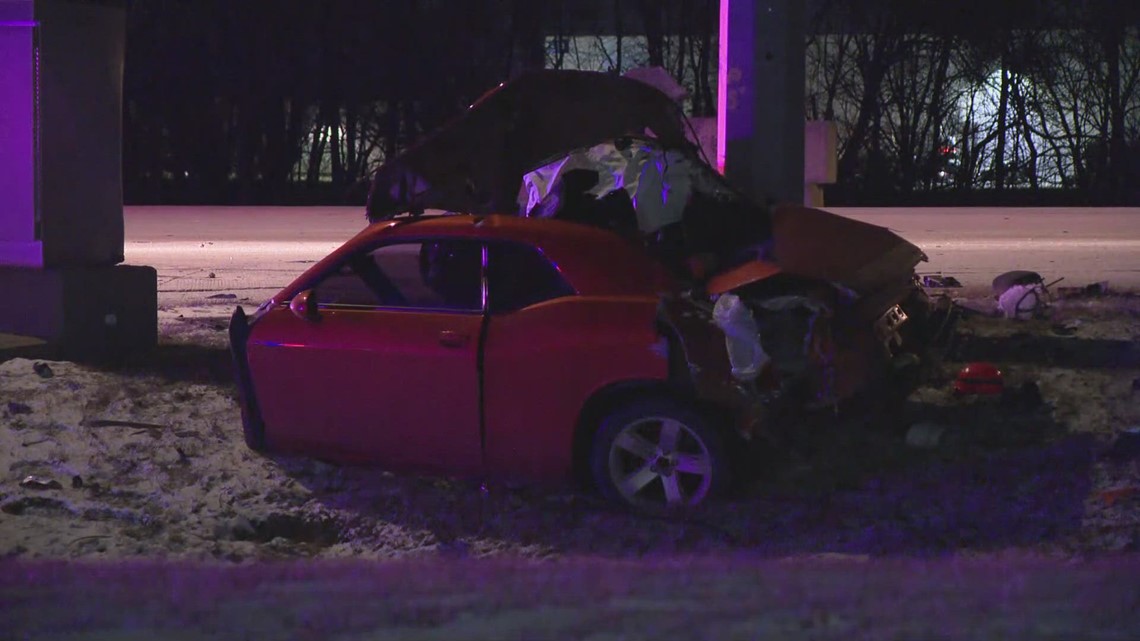 BREAKING | Man killed in 2-car crash after being thrown from vehicle on ...