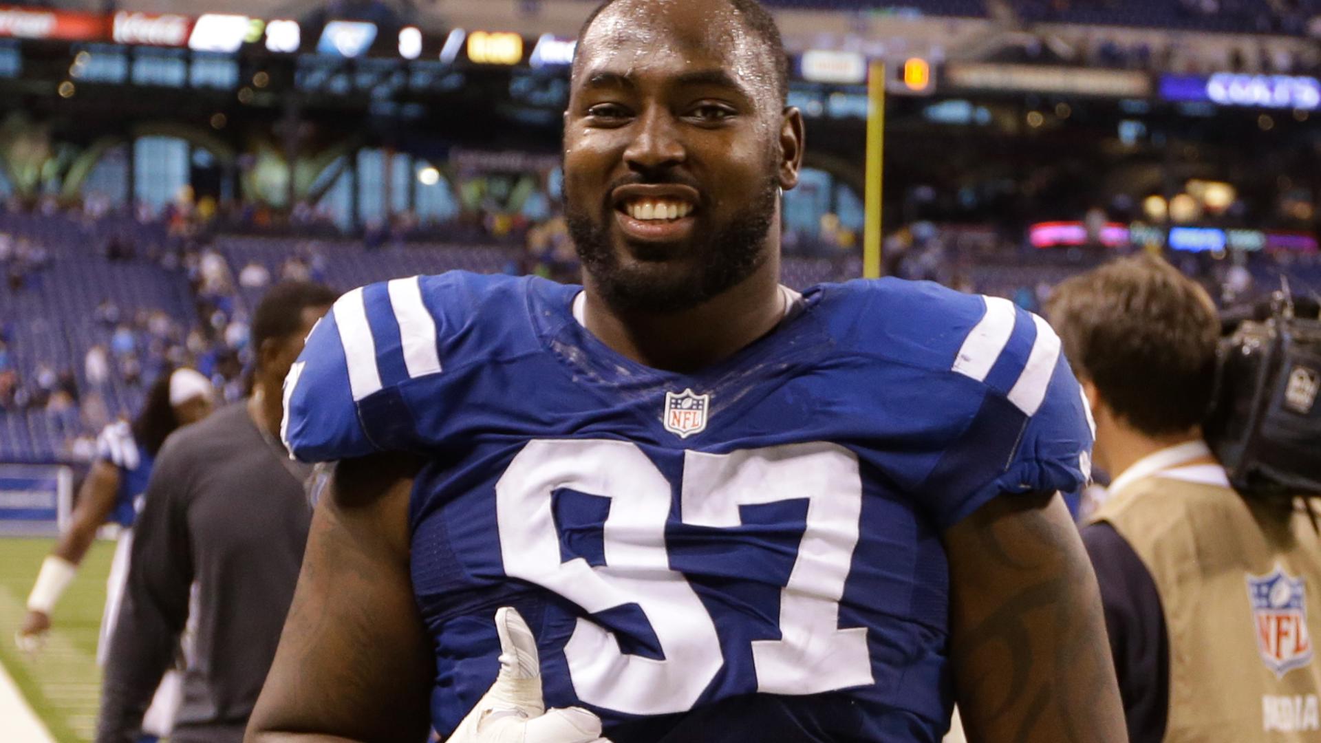 Former Colts defensive lineman Arthur Jones dies at 39 | wthr.com