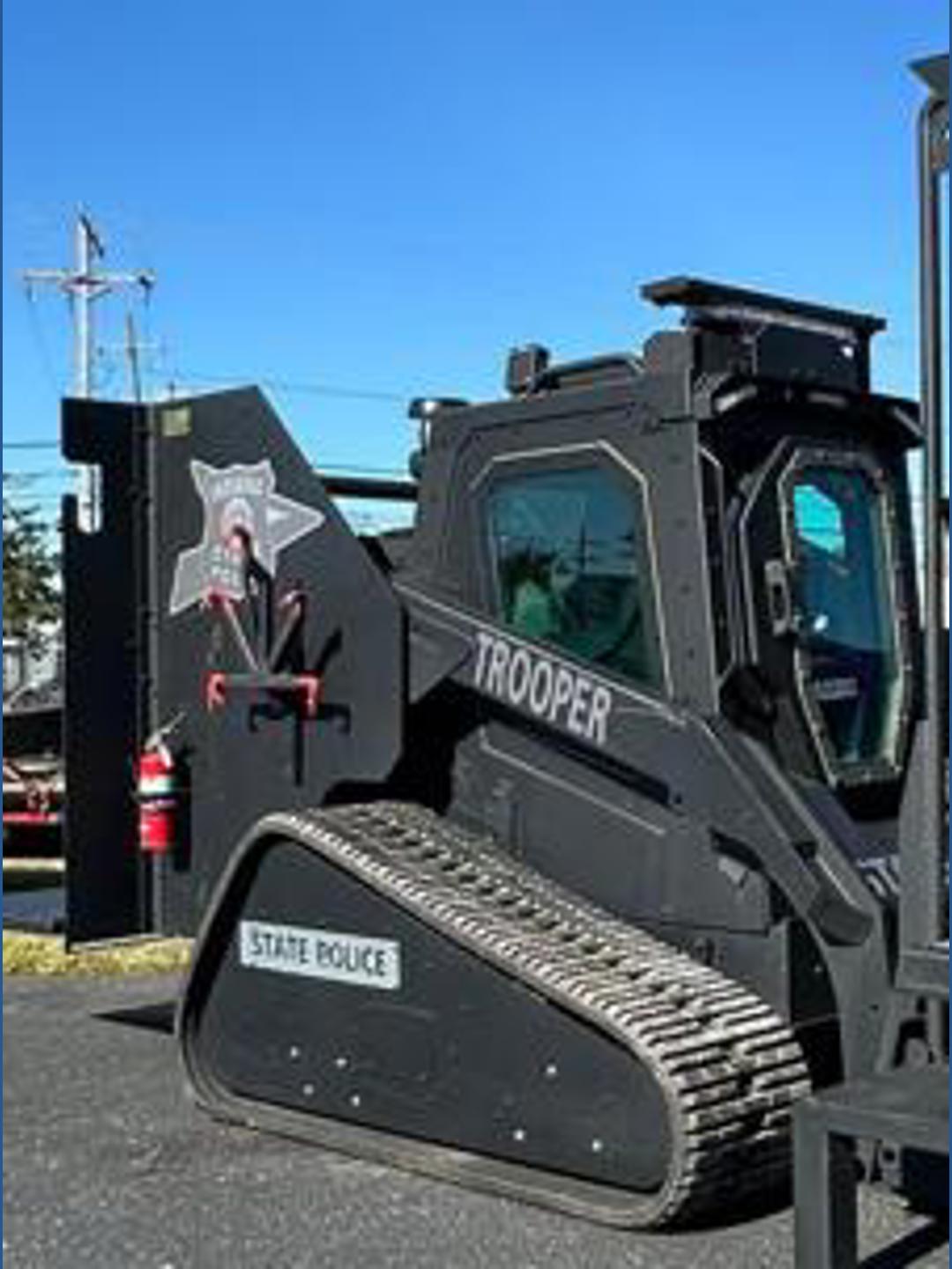 ISP reveals new SWAT team specialized equipment for high-risk ...