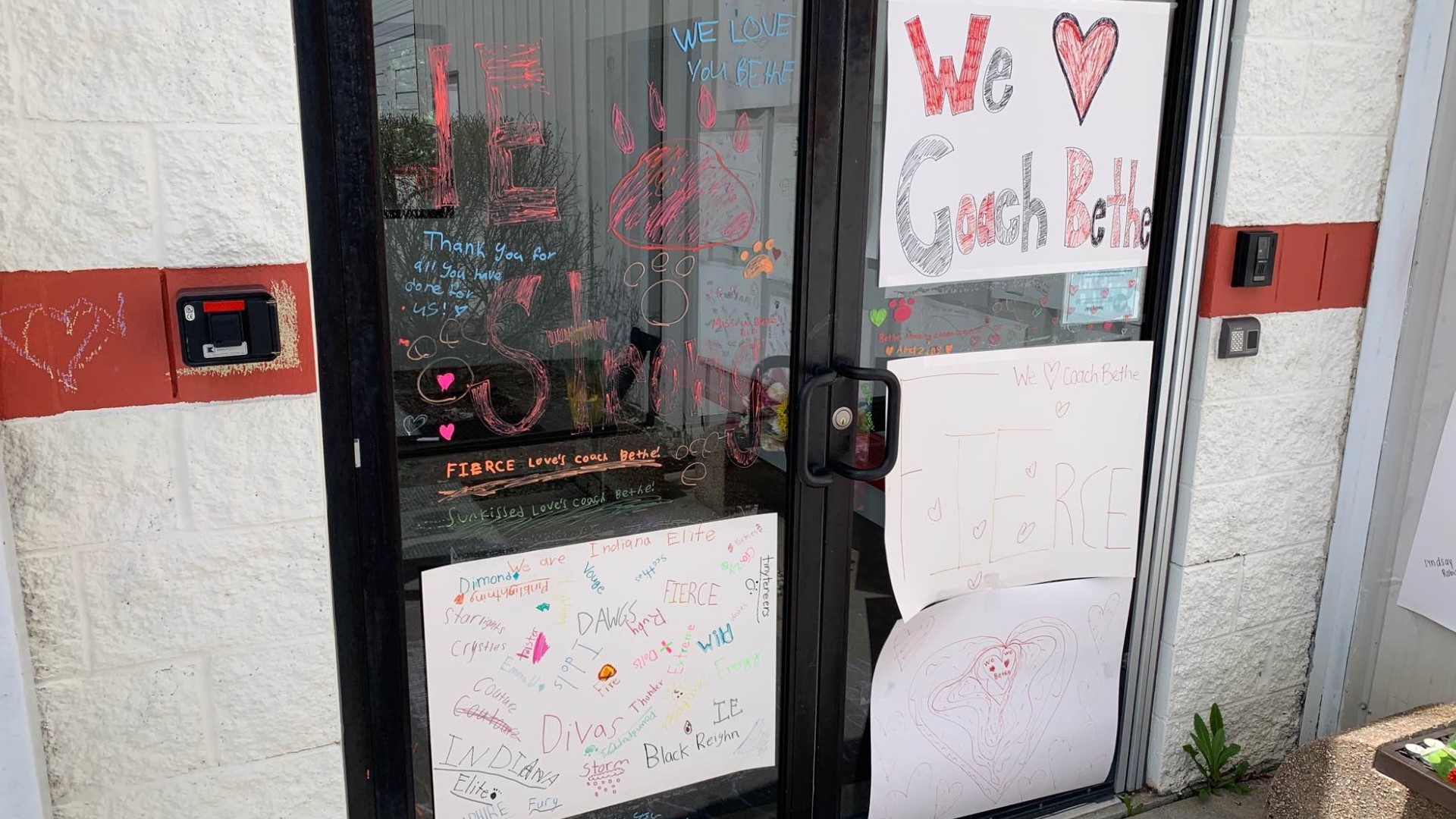 PHOTOS: Students remember Bethe Beaver | wthr.com