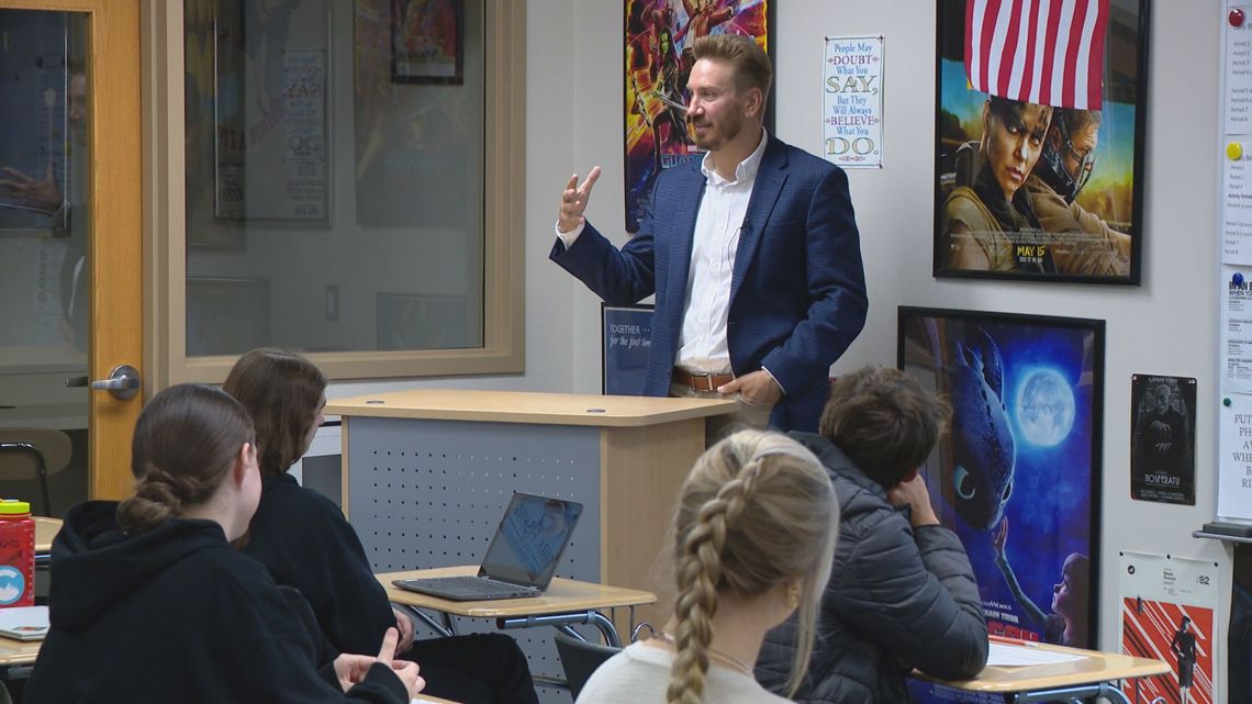 Who is horror author Jonathan Janz? | wthr.com