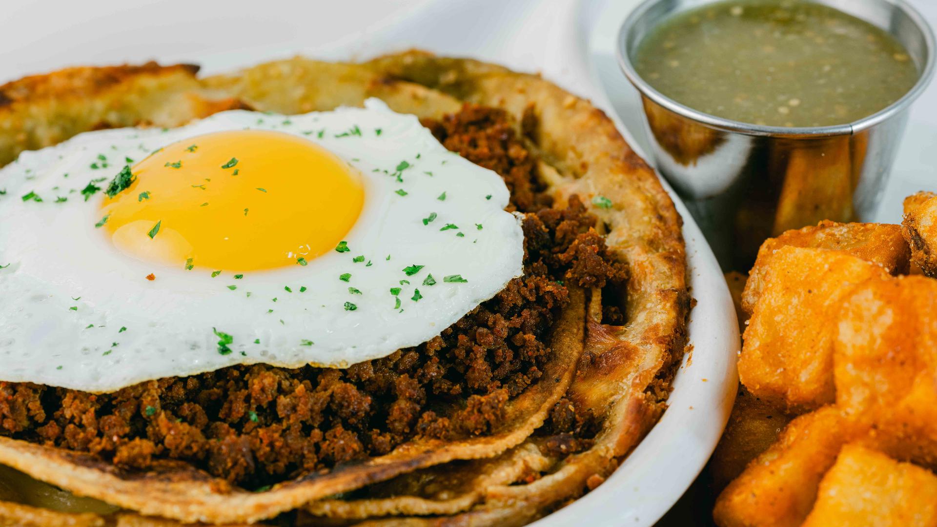 Avon Wild Eggs restaurant now open | wthr.com