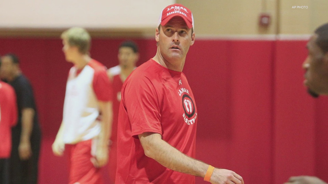 Pat Knight explains resignation as Marian University's men's basketball ...