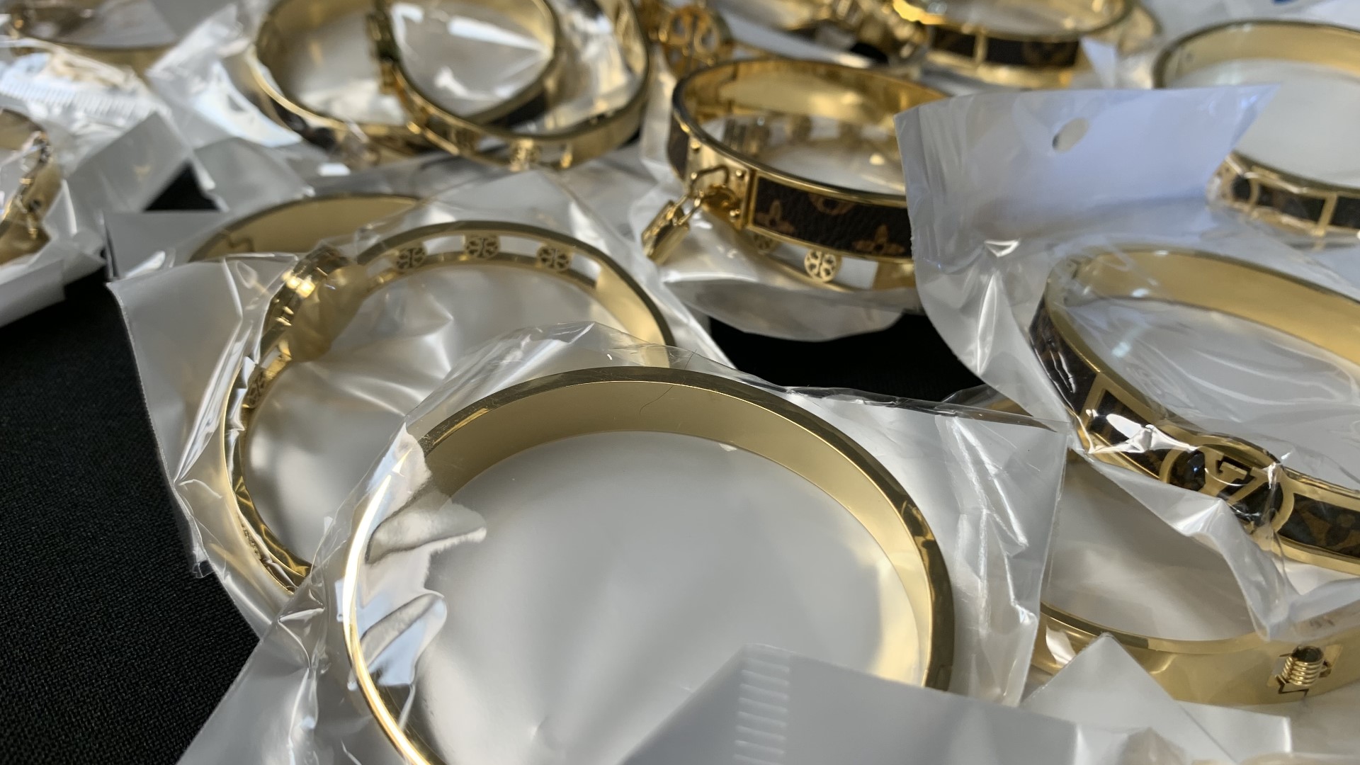 Customs agents in Indy on track for record seizures | wthr.com