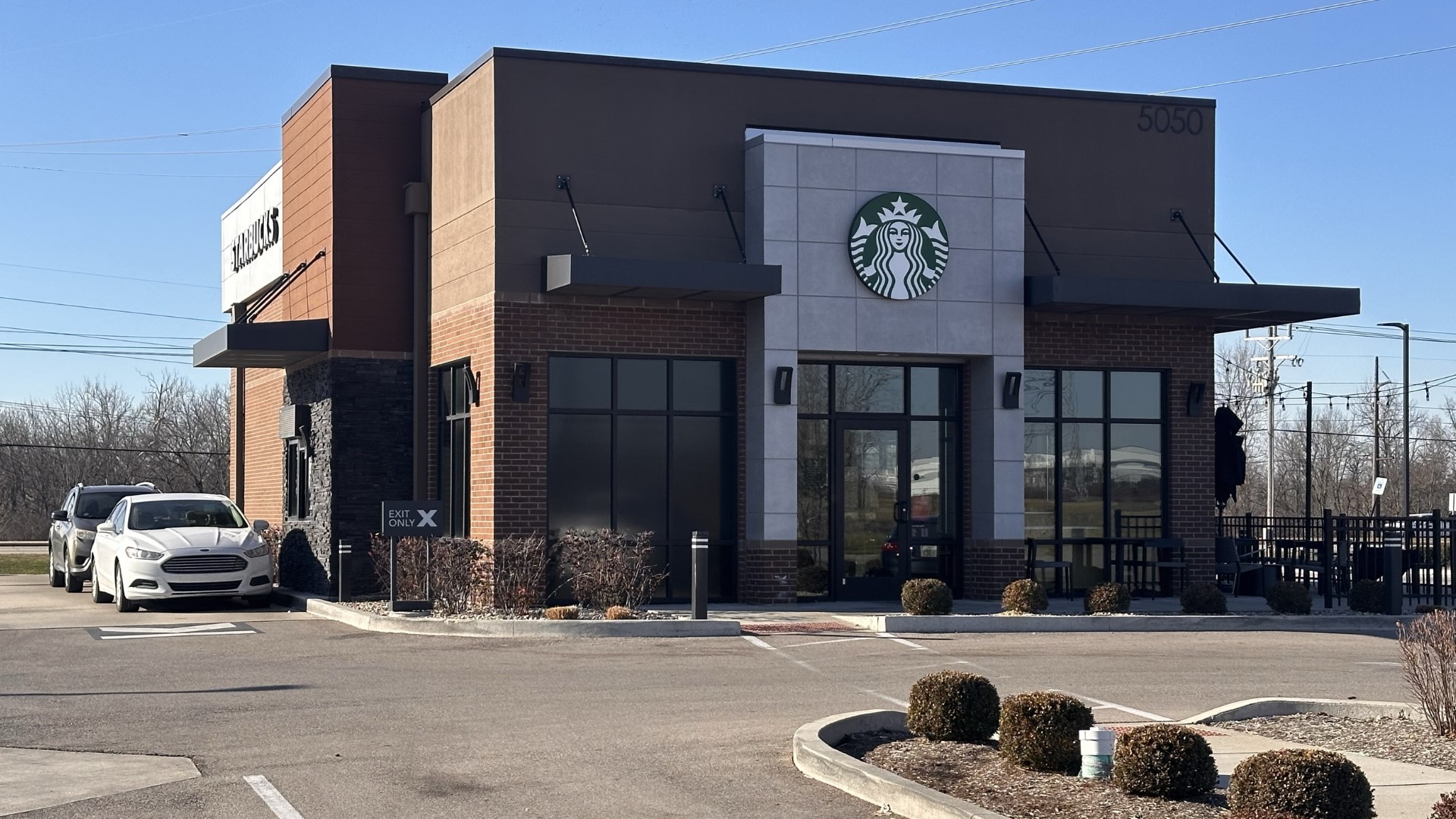 Starbucks employees in Plainfield look to unionize | wthr.com