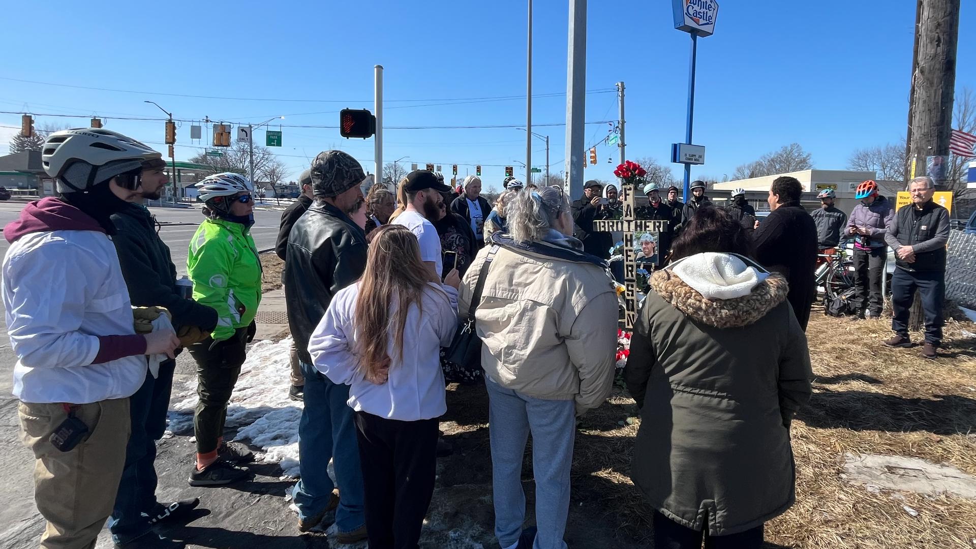 Family, bicyclists remember man who was hit and killed at Indy ...