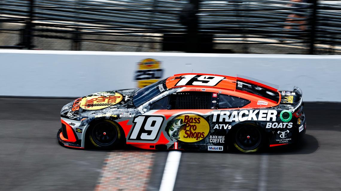 Indiana native Chase Briscoe wins Brickyard 400 pole | wthr.com